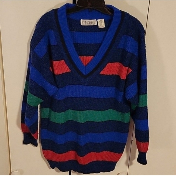 Gitano | Sweaters | Vintage Gitano Vneck Sweater | Poshmark